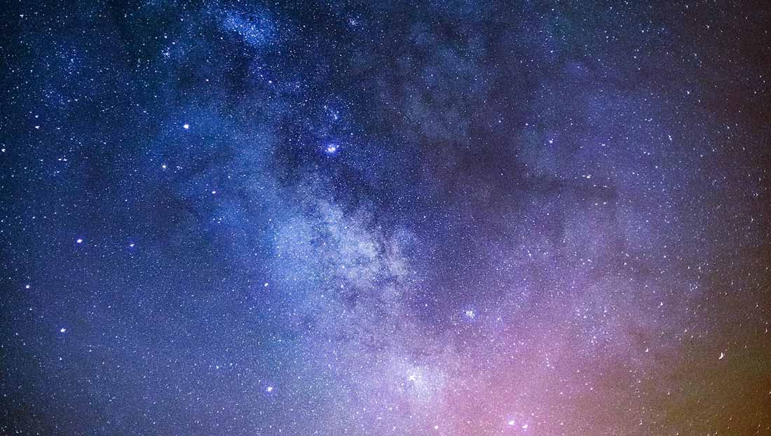 Tính tuổi của một ngôi sao như thế nào